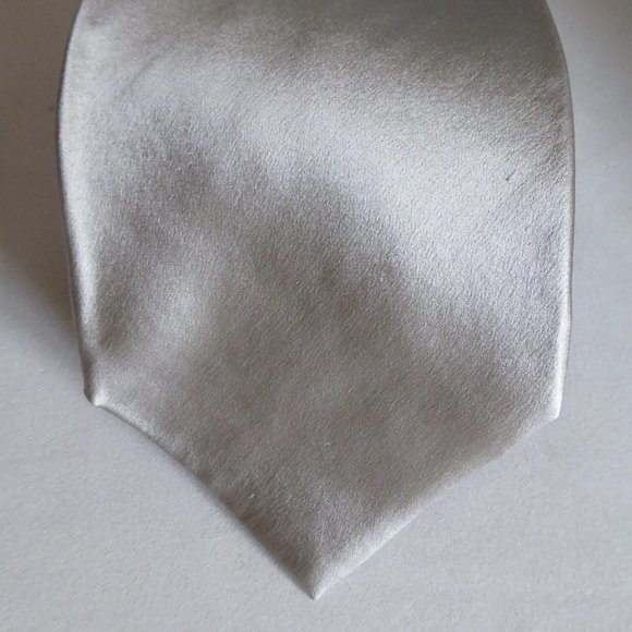 Murano | Accessories | Murano Brand Mens 0 Silk Solid Silver Gray Tie ...